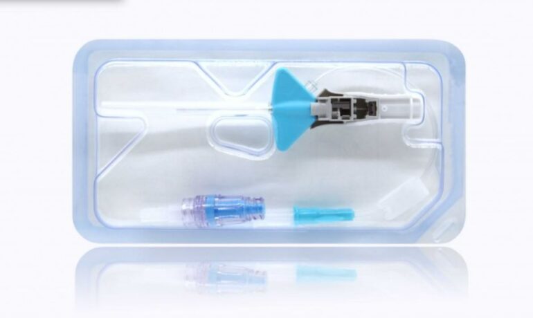 BD 383552 Closed IV Catheter Nexiva™ 22 Gauge 1 Inch Sliding